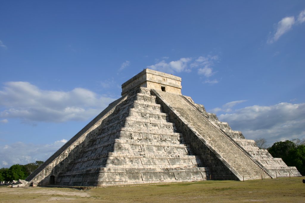 〜ククルカンのピラミッド・神の降臨を目撃する体験～ | メキシコ観光 PASELA ｜ メキシコ・中米方面専門の旅行会社